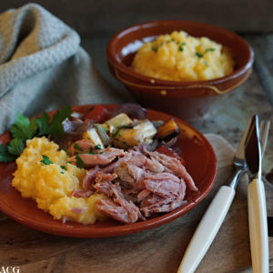 Kokt svineknoke med kålrotstappe - ENEstående Mat