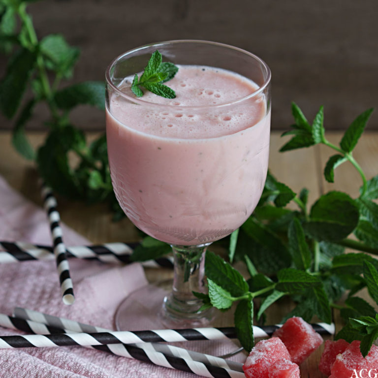Smoothie med vannmelon og mynte - ENEstående Mat